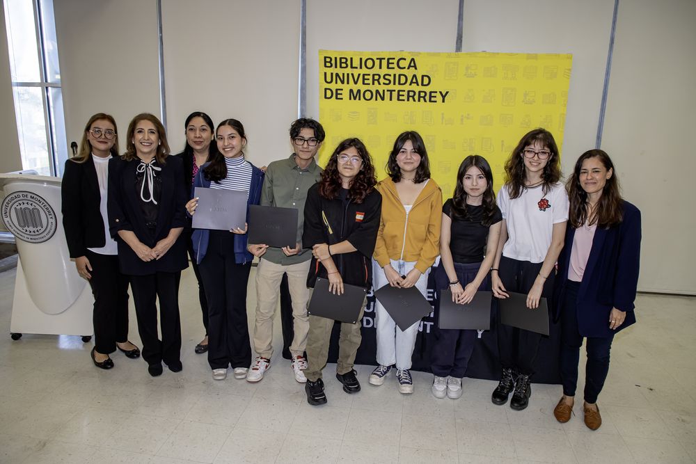 Premian las letras e ilustraciones de estudiantes de Prepa UDEM | UDEM